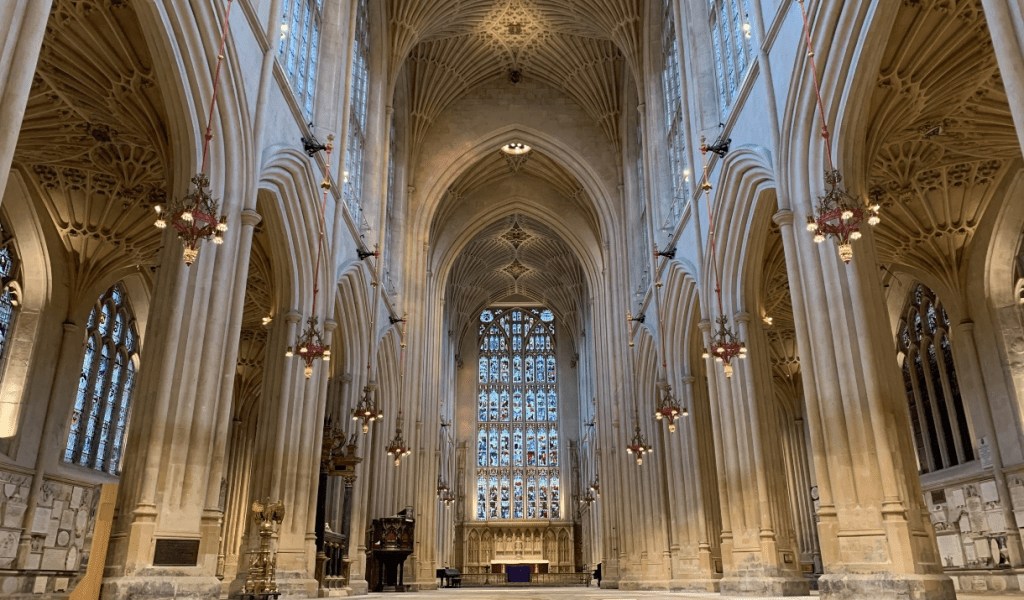 Exploring Bath Abbey: A Guide to Its History, Architecture, and Must ...