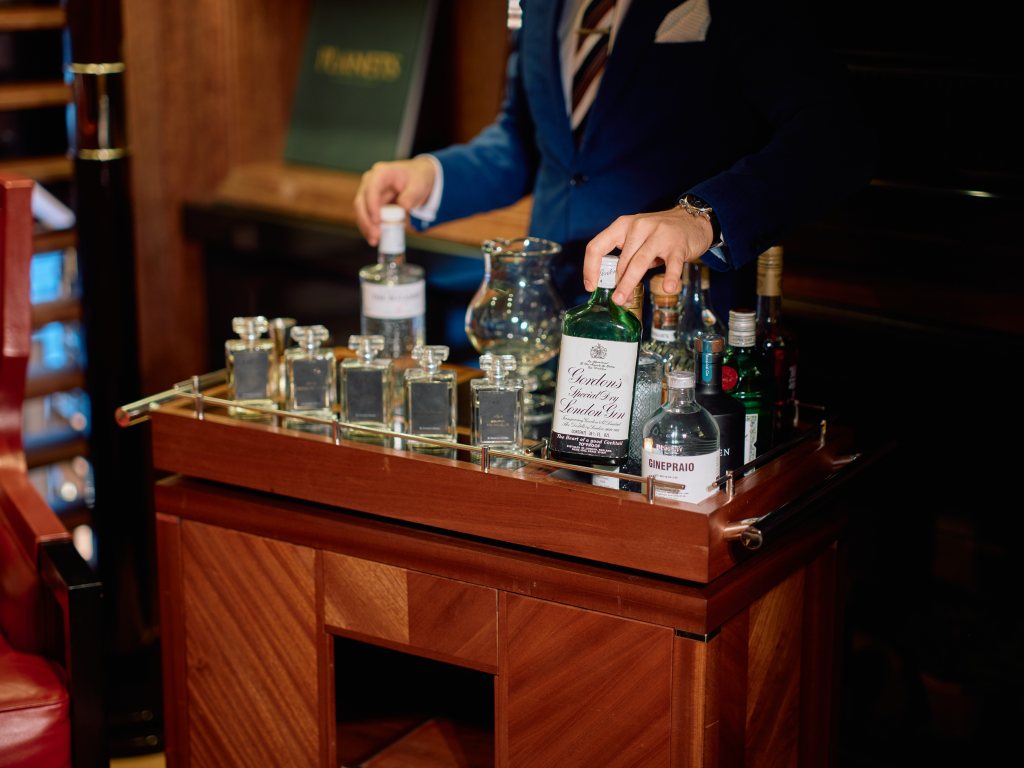 5 Reasons You Should Experience BAR 45’s Negroni Trolley During Negroni ...